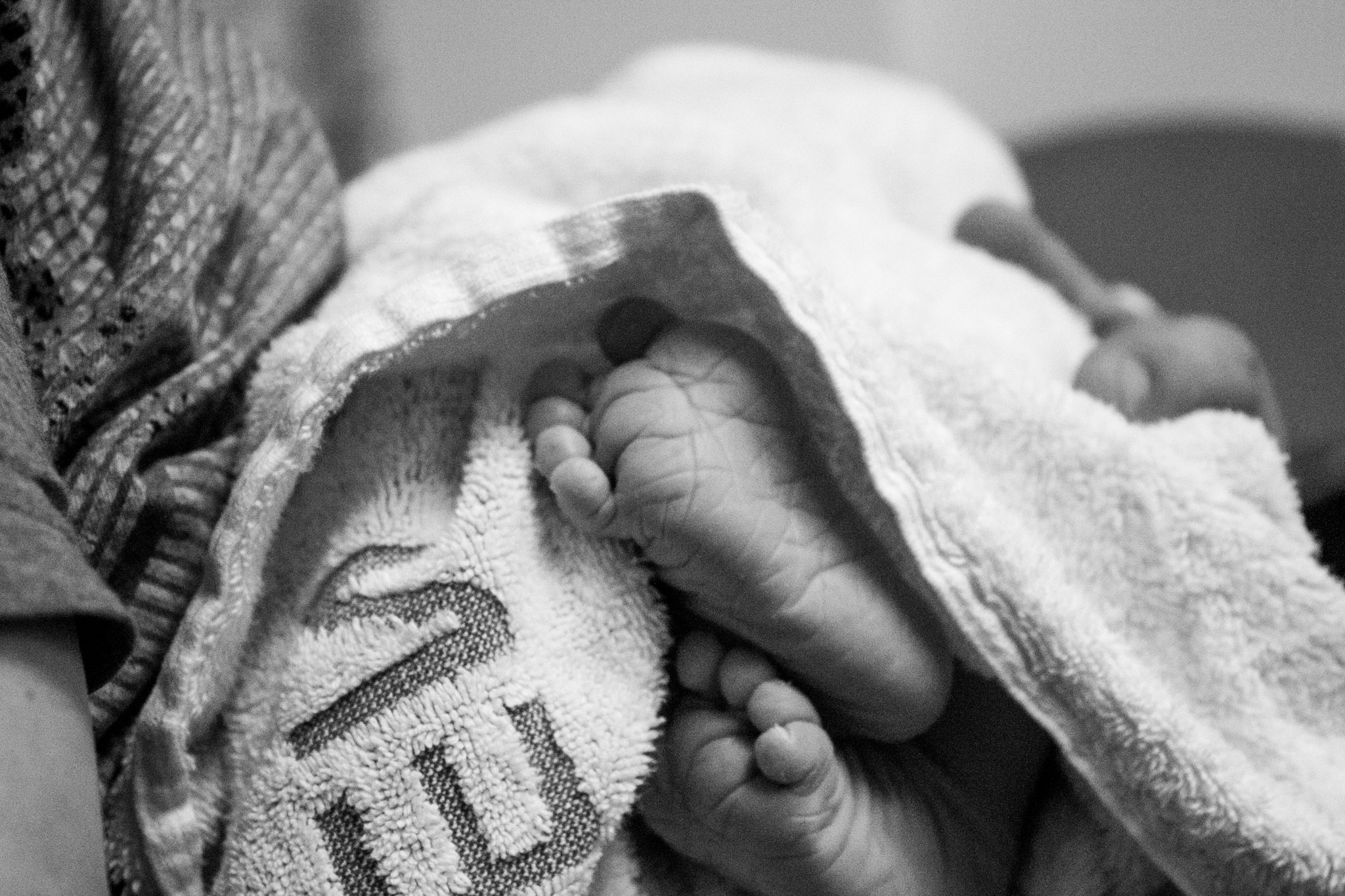 Earthside Birth Photography Gallery - The Start of the Adventure